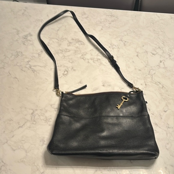 Fossil | Bags | Fossil Leather Crossbody Black | Poshmark